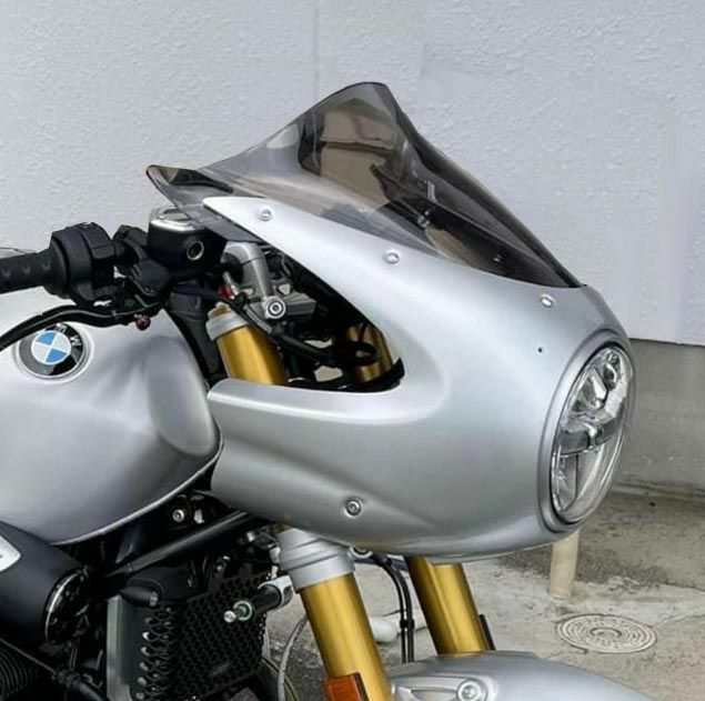 BMW RnineT 14- フロントカウル フェアリング ロケットカウル シルバーアルミニウム DKdesign | バイクカスタムパーツ ...