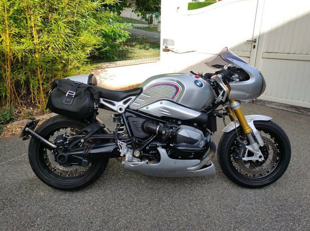 BMW RnineT 14- フロントカウル フェアリング ロケットカウル シルバーアルミニウム DKdesign | バイクカスタムパーツ ...